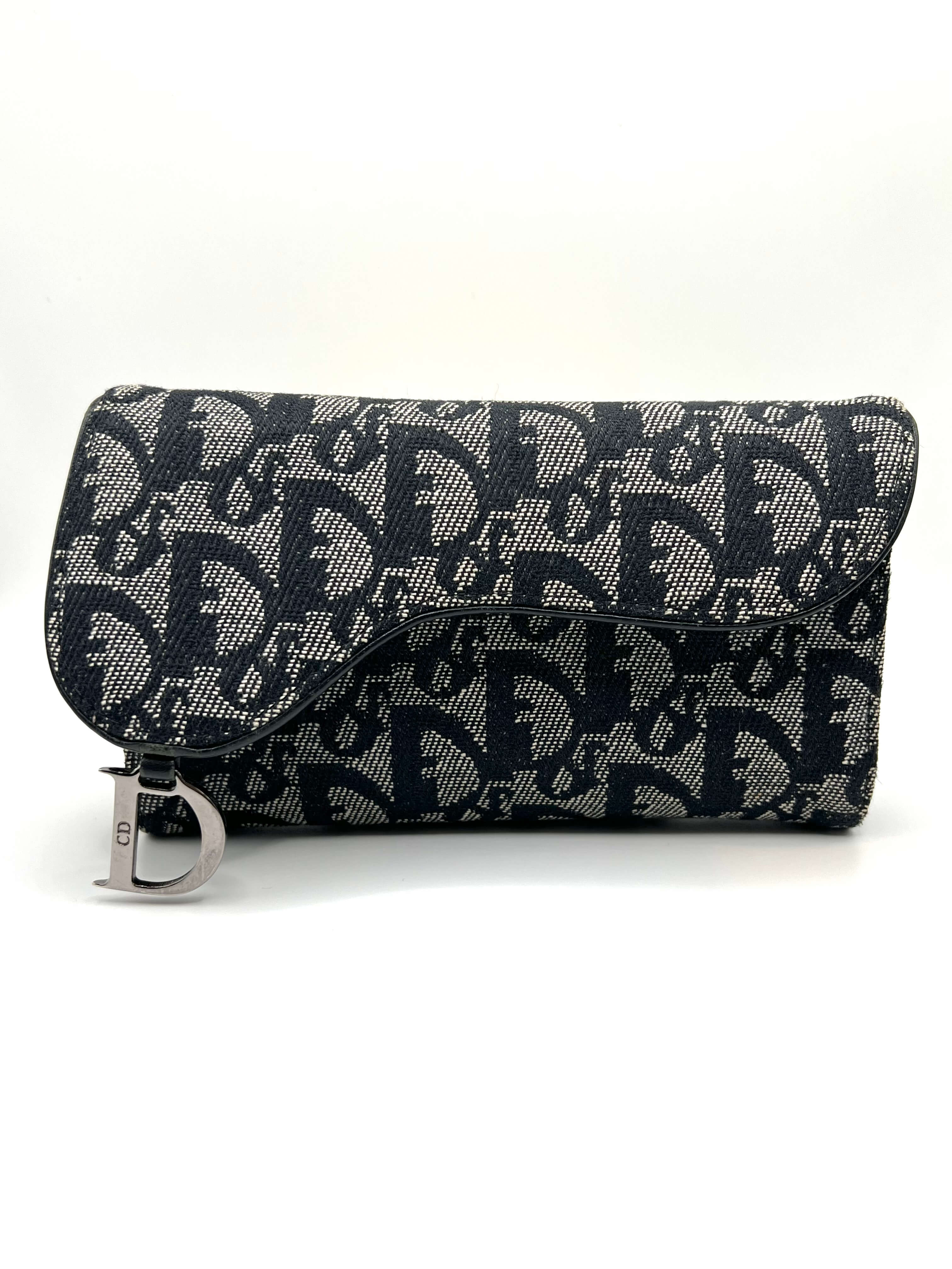 Christian Dior Monogram Wallet – VLUXE Vault